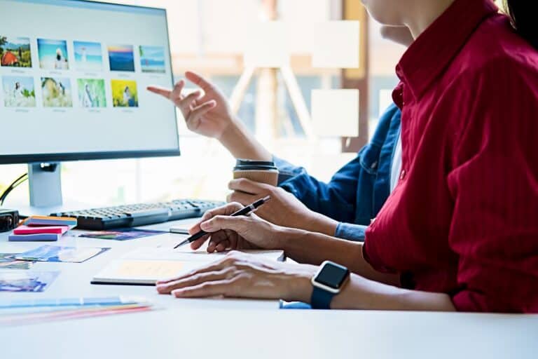 18 Agency Business Ideas to Start in 2022 - Step By Step Business