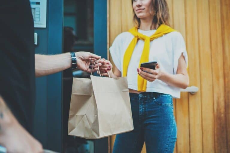 14 Middleman Business Ideas to Start in 2022 - Step By Step Business