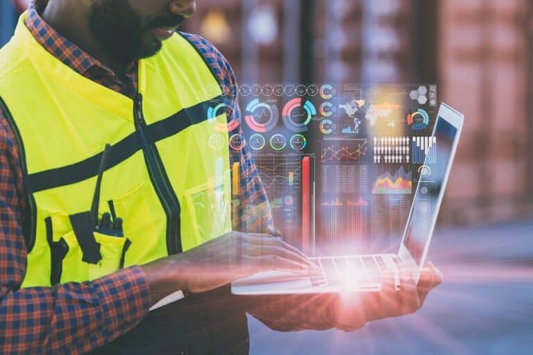 15 Tech & Software Business Ideas for Startups to Start in 2022 - Step ...