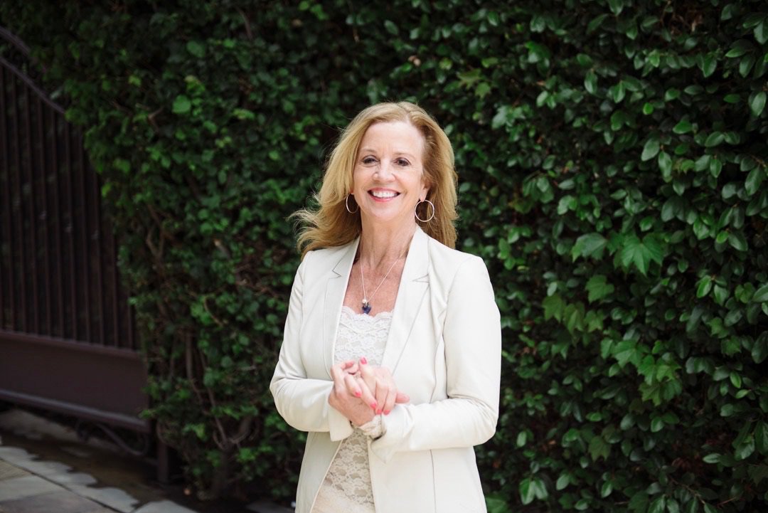 Expert Media Coaching Tips from Emmy Winner Jane Hanson - Step By Step ...