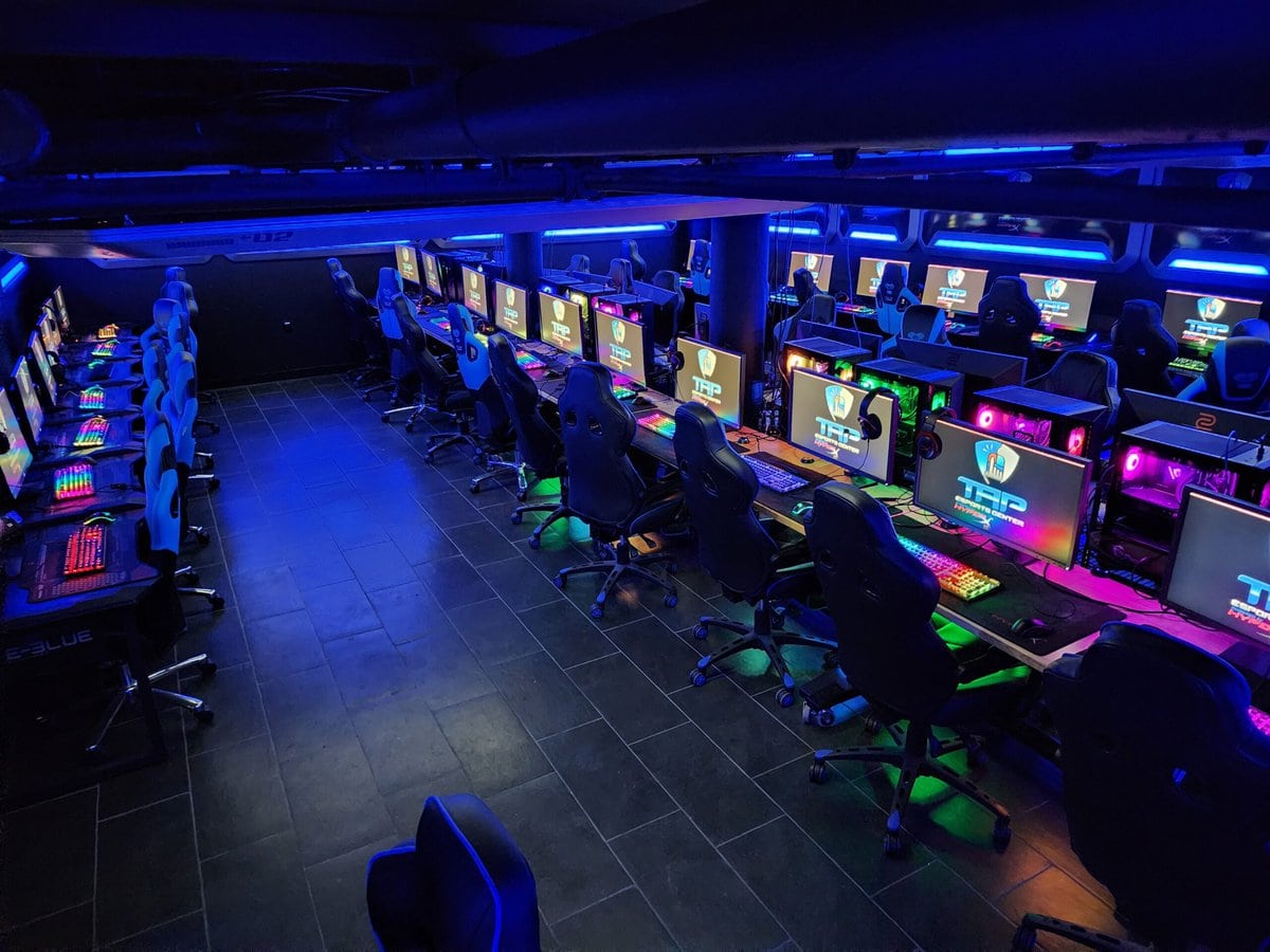 Andrew Chen Reveals Secrets Behind Thriving in Esports Business